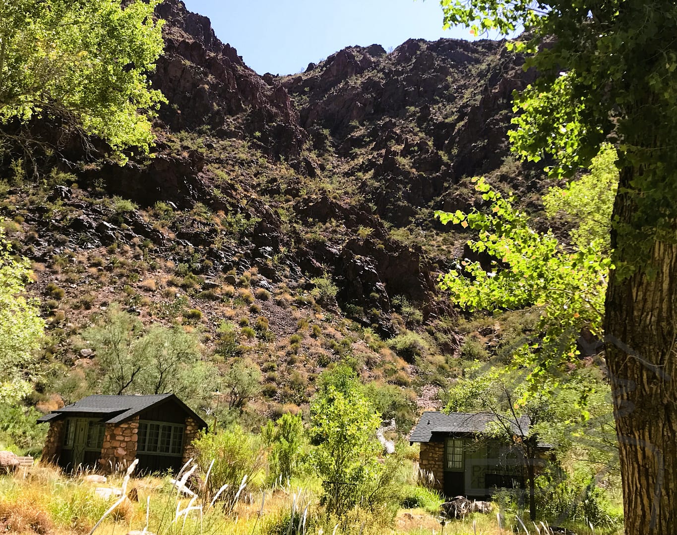 Grand Canyon Hike to Phantom Ranch - Panoramic Pathways