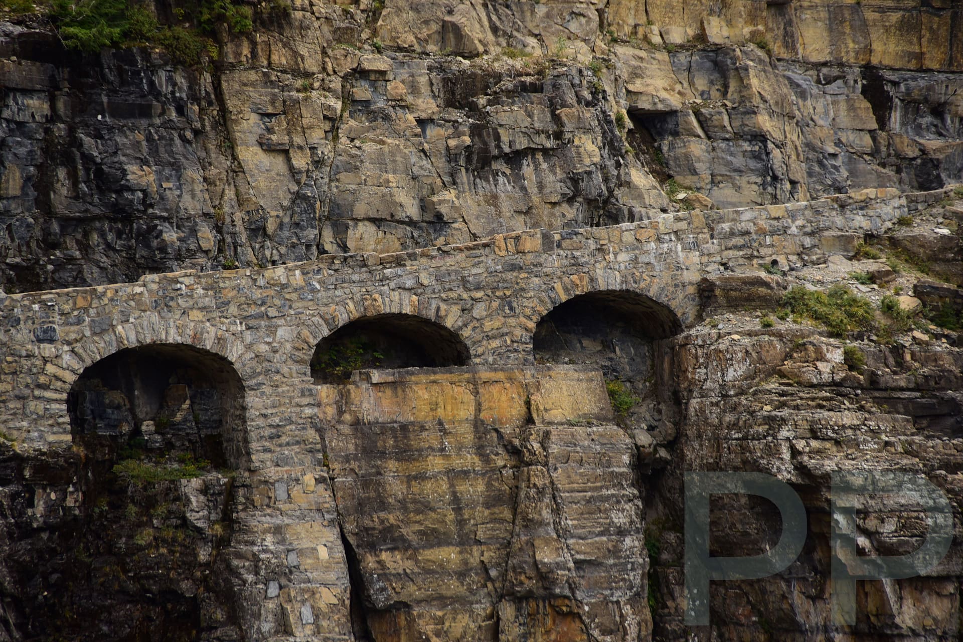 Going-to-the-Sun Road Guide – Glacier National Park